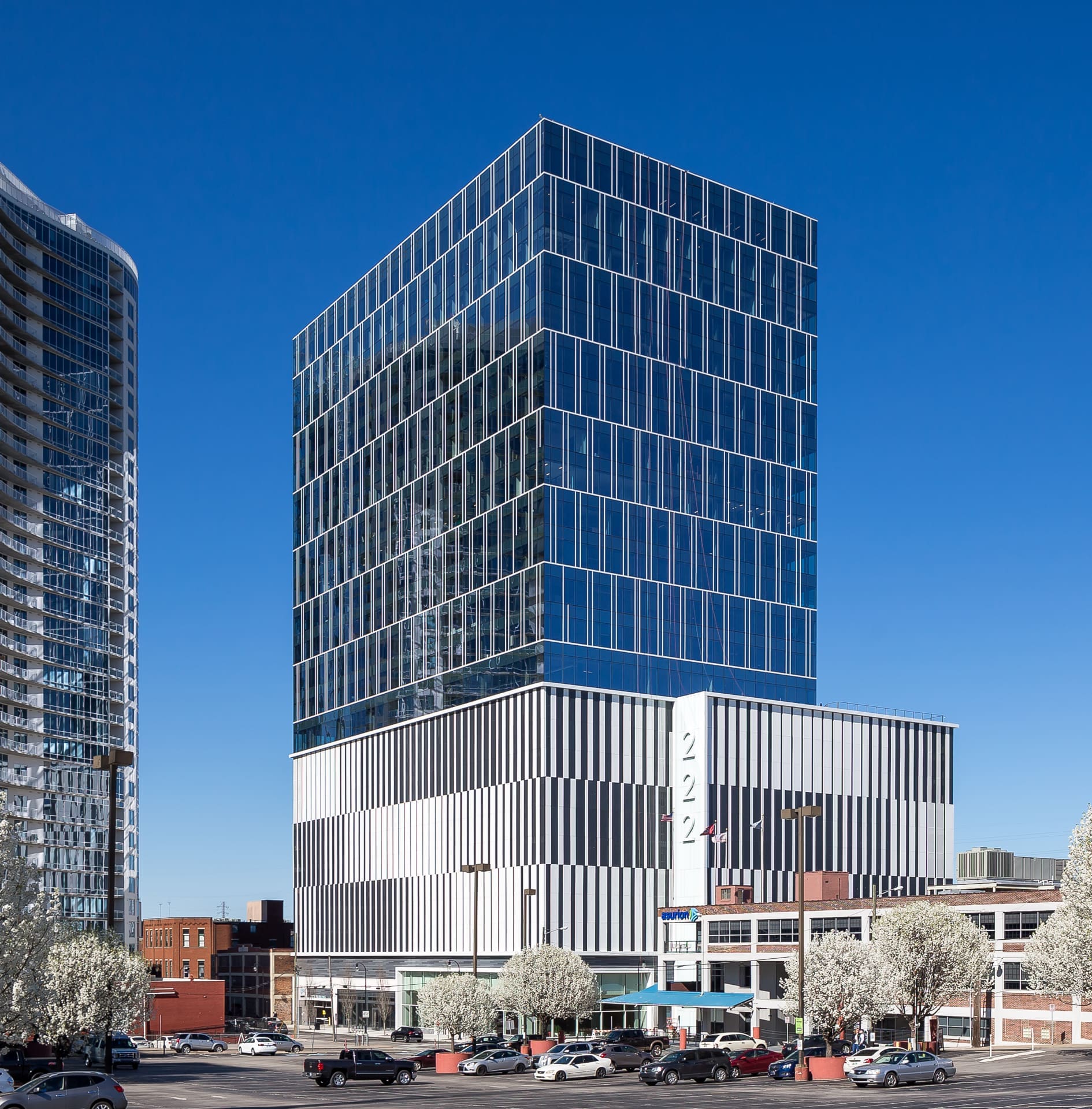 222 2nd Avenue South, Office Tower | Commercial Architecture Photography